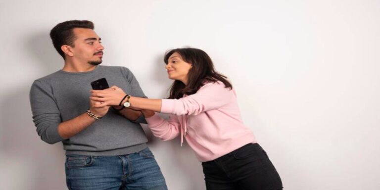 Cara Menghadapi Pasangan yang Selingkuh Secara Hukum